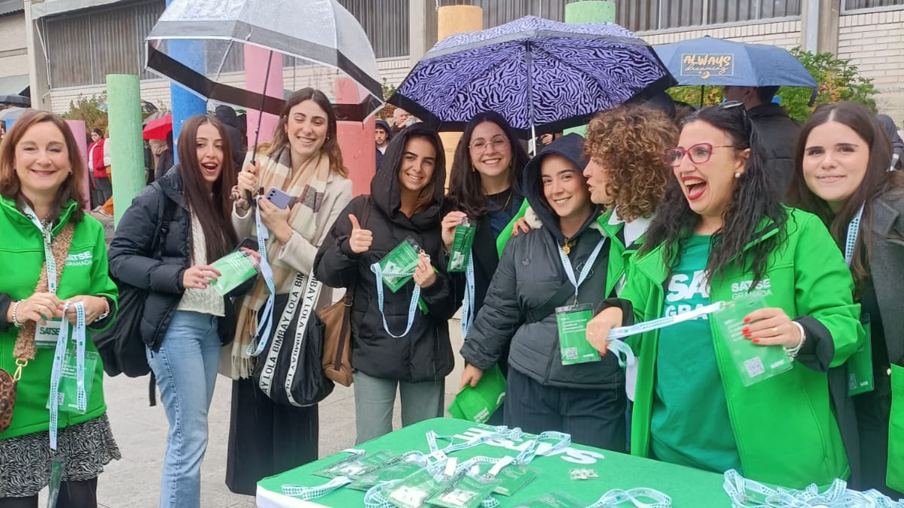 Lisette brisson age that desert that was supposed to be